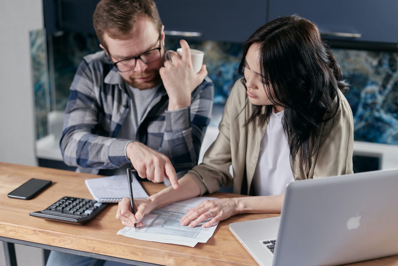 Utility Bills In The UK A Complete List With Examples UniAcco